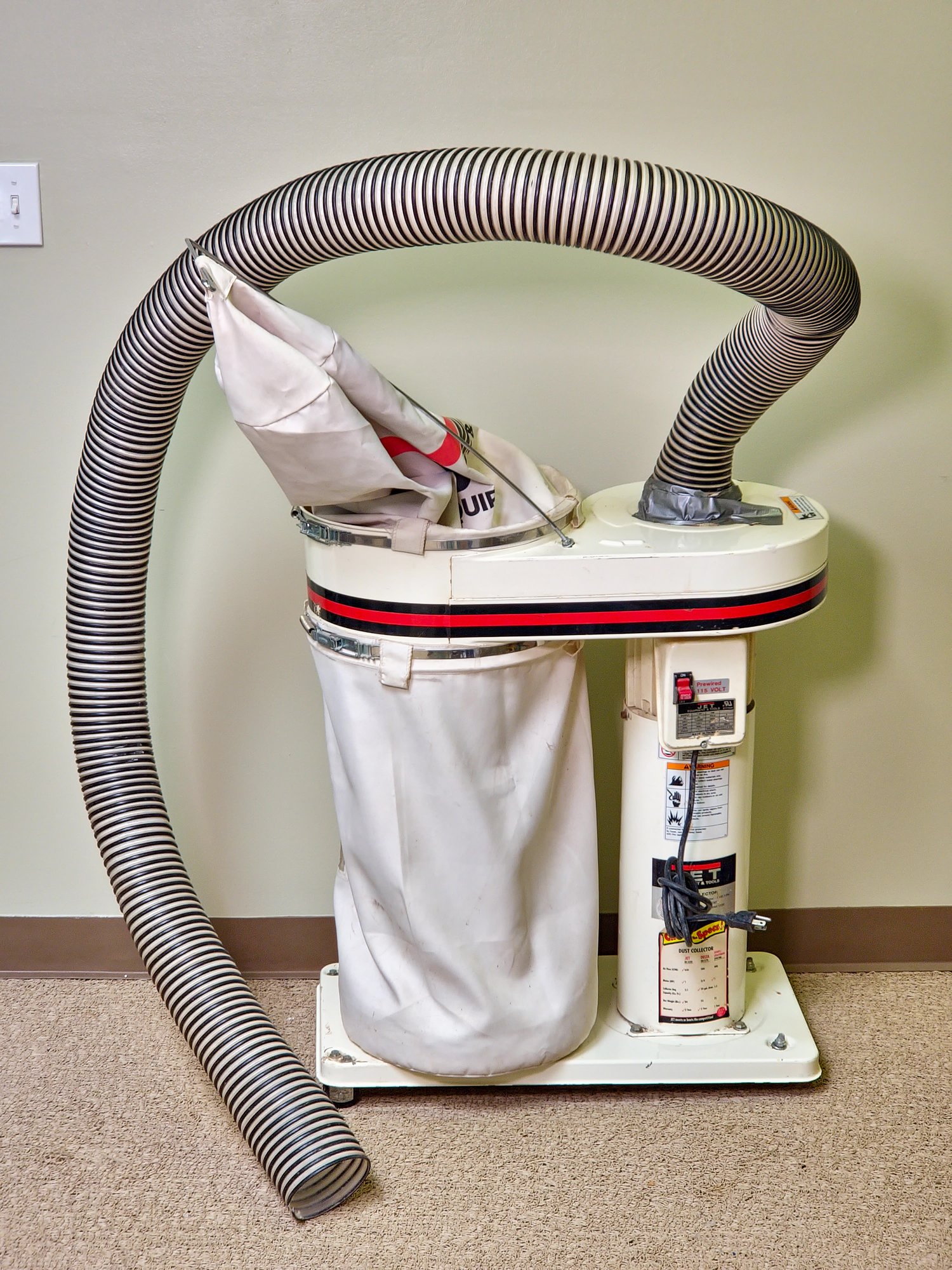 JET DC-650 Dust Collector With 1 HP Motor #8114 | Auctionninja.com