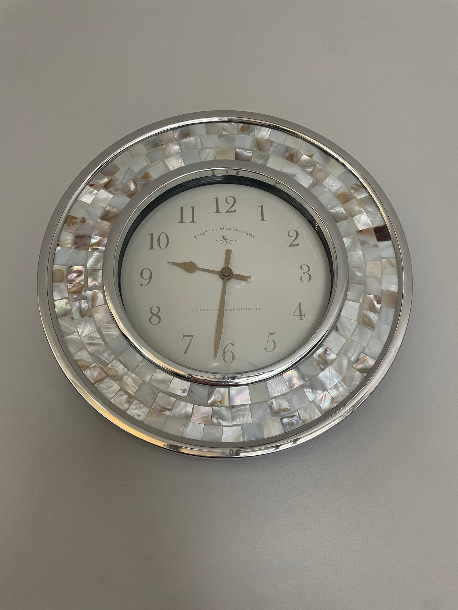 Pearl Mosaic Wall Clock #8125 | Auctionninja.com