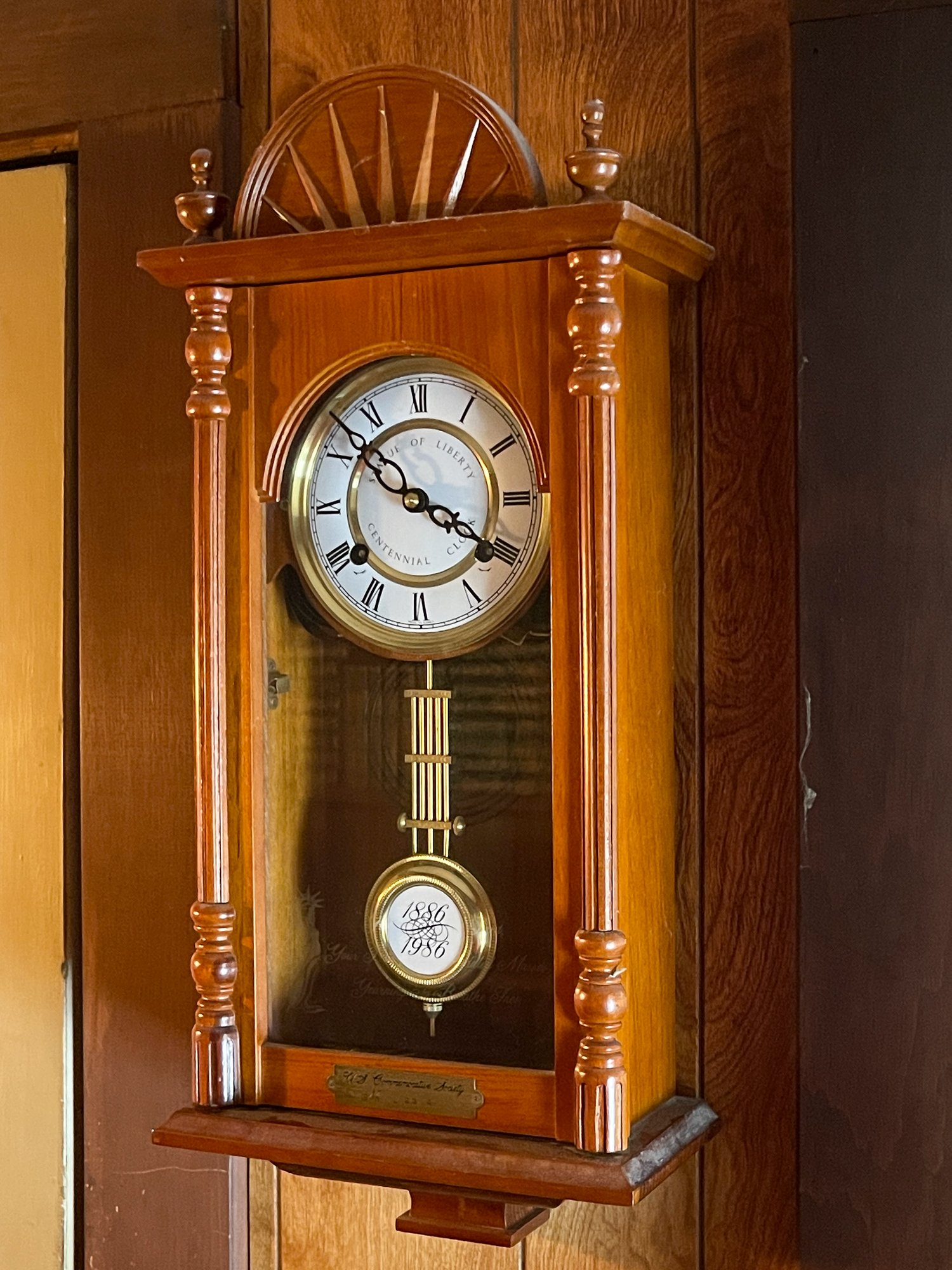 Statue Of Liberty Centennial Wall Clock #124566 | Auctionninja.com