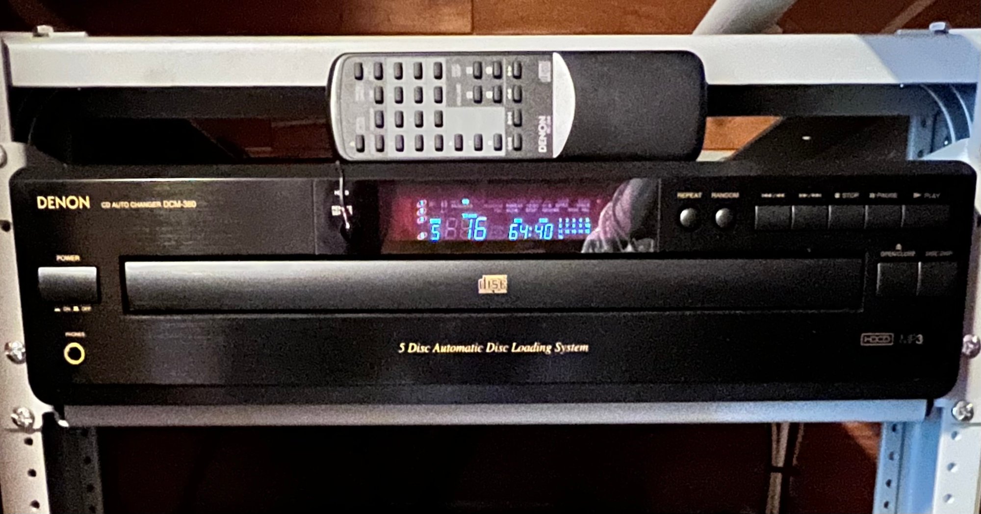 Denon CD Auto Changer Model DCM-380 With Remote #137533 | Auctionninja.com