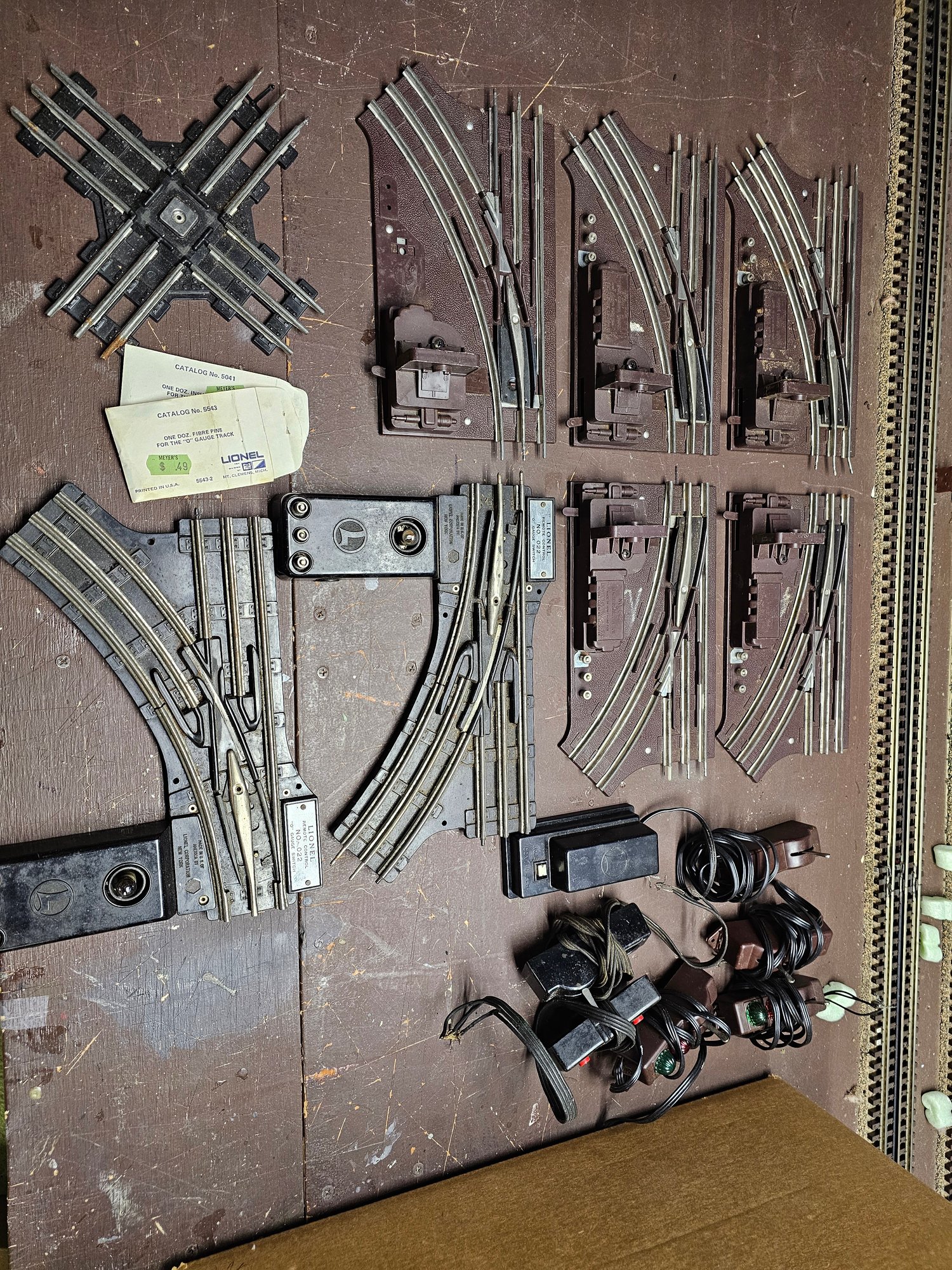 O Guage Track Switches #5591 | Auctionninja.com