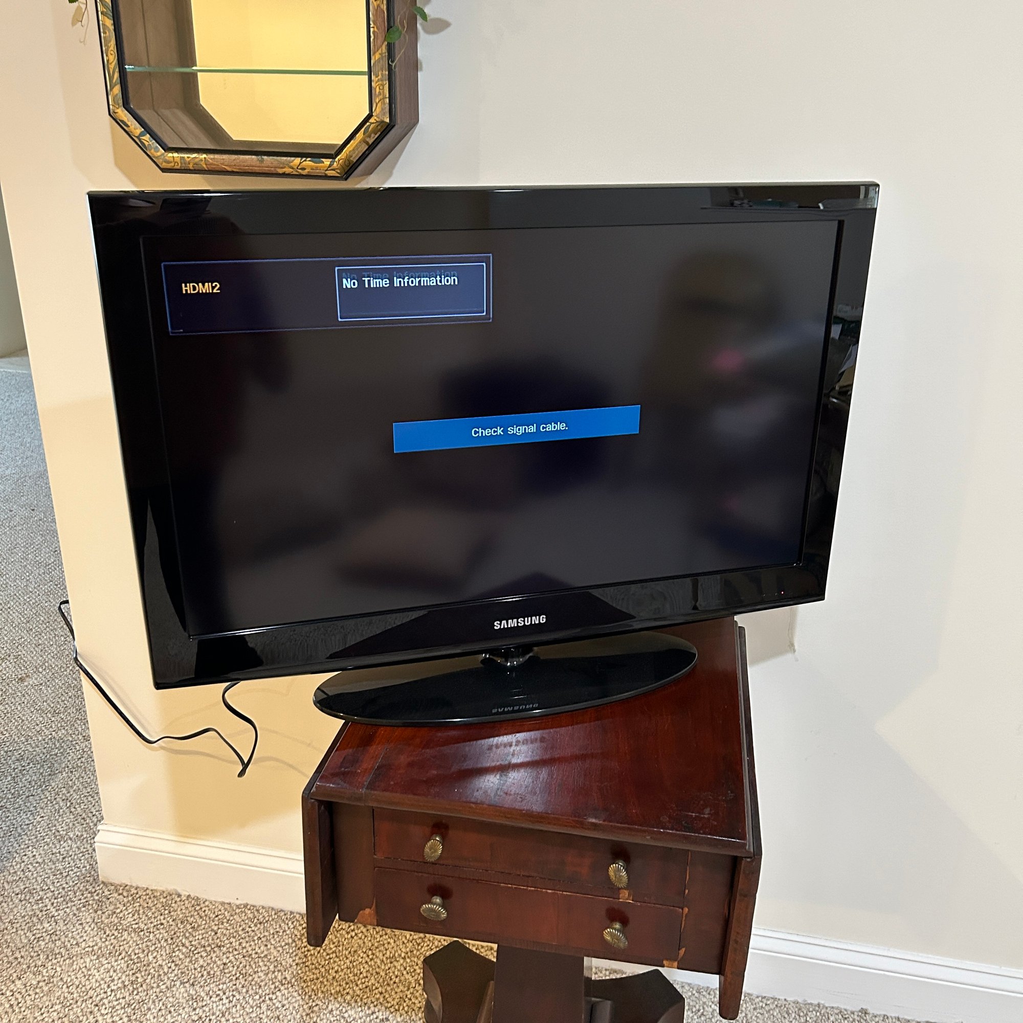 Samsung 36inch Television With Remote, Working! #17152 | Auctionninja.com