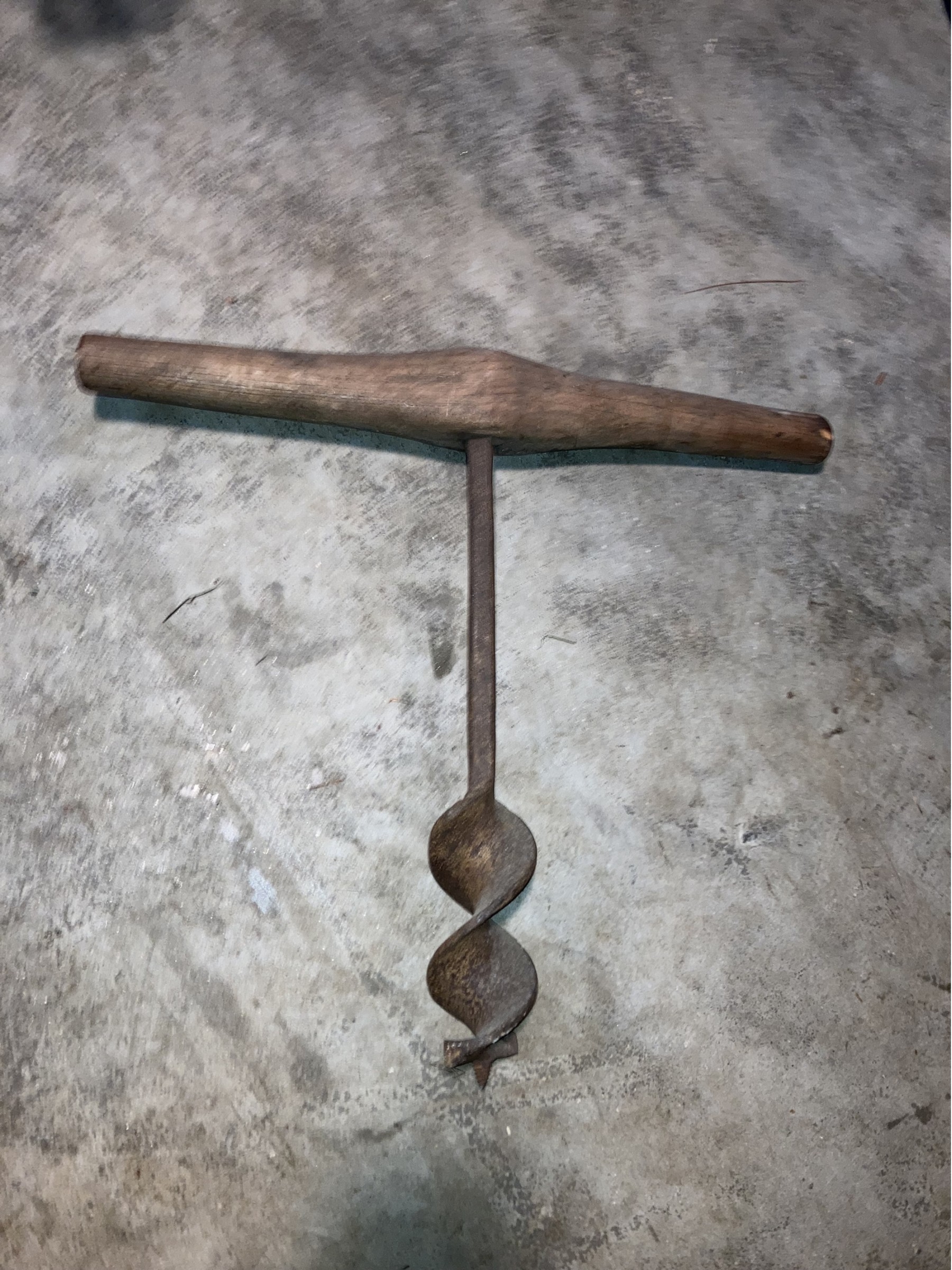 Small Antique Auger Drill For Beams #2858 | Auctionninja.com
