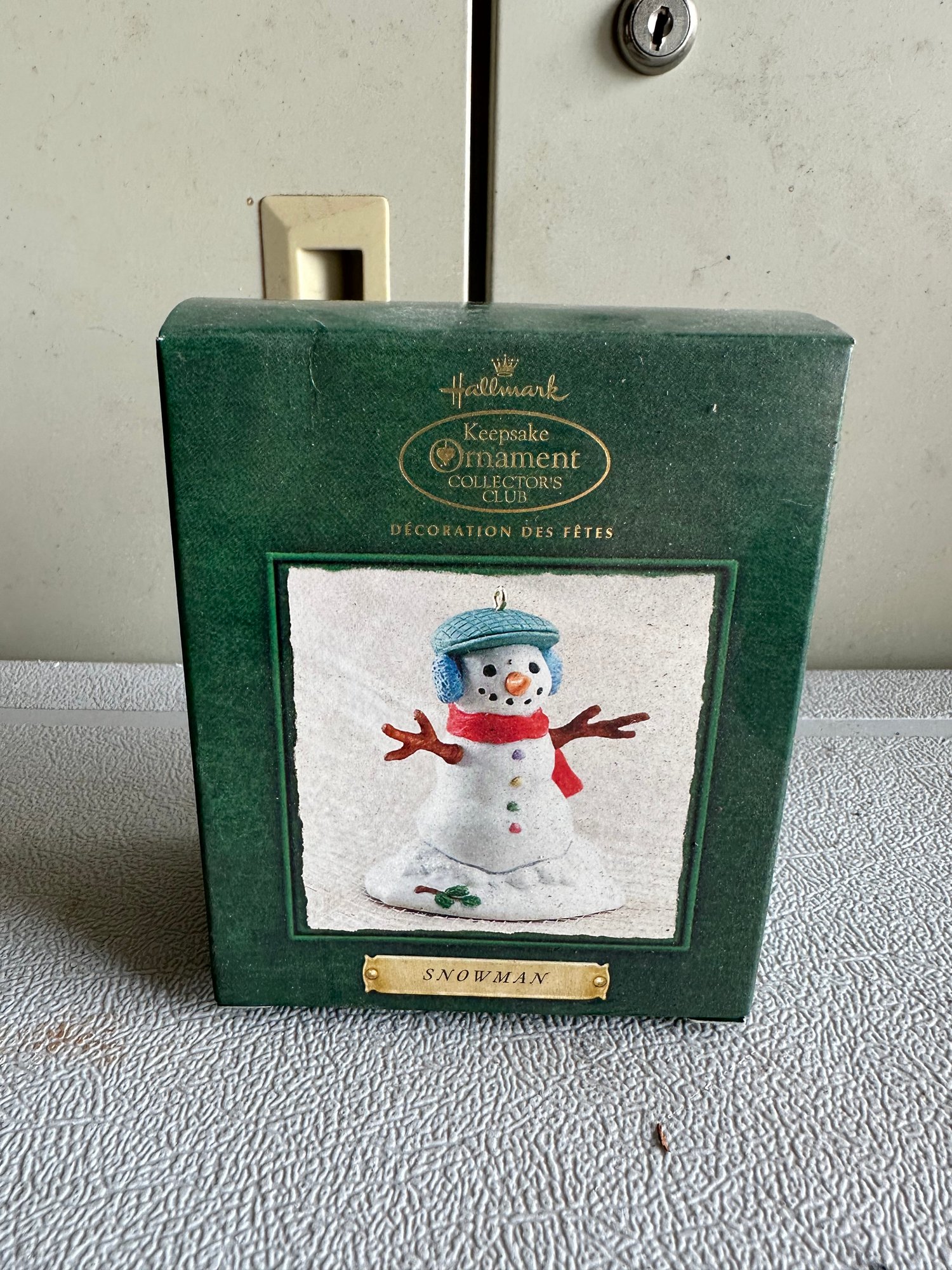 Hallmark Snowman Ornament #14367 | Auctionninja.com
