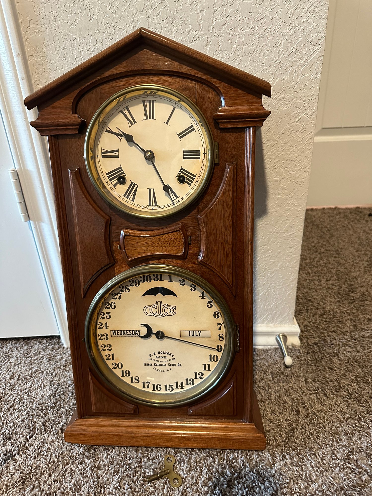 1871 Ithaca Calendar Clock Company W/key #28084 | Auctionninja.com