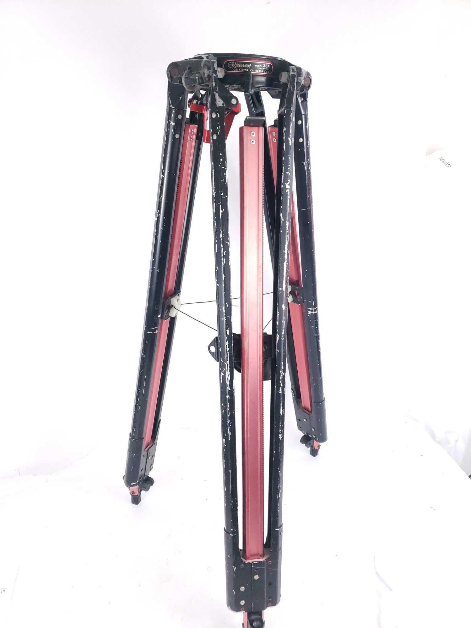 Oconnor 35A Vintage Camera Tripod #173244 | Auctionninja.com
