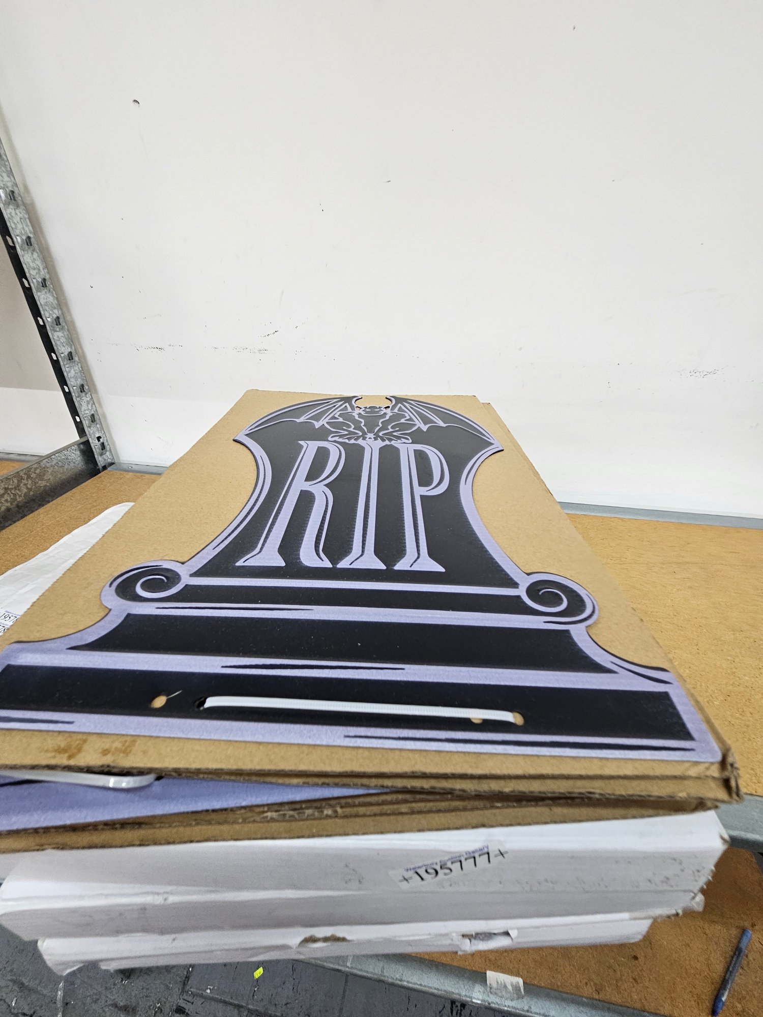 Group Of 5 Boxes Include 5 Each 3-D Metal Tombstone Signs - New #195777 ...