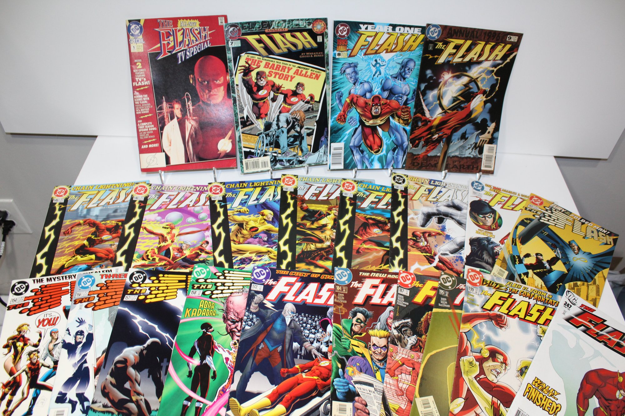 22 DC Comics - The Flash - Annuals #7-9 -TV Special #1 1991 - Flash 2nd ...