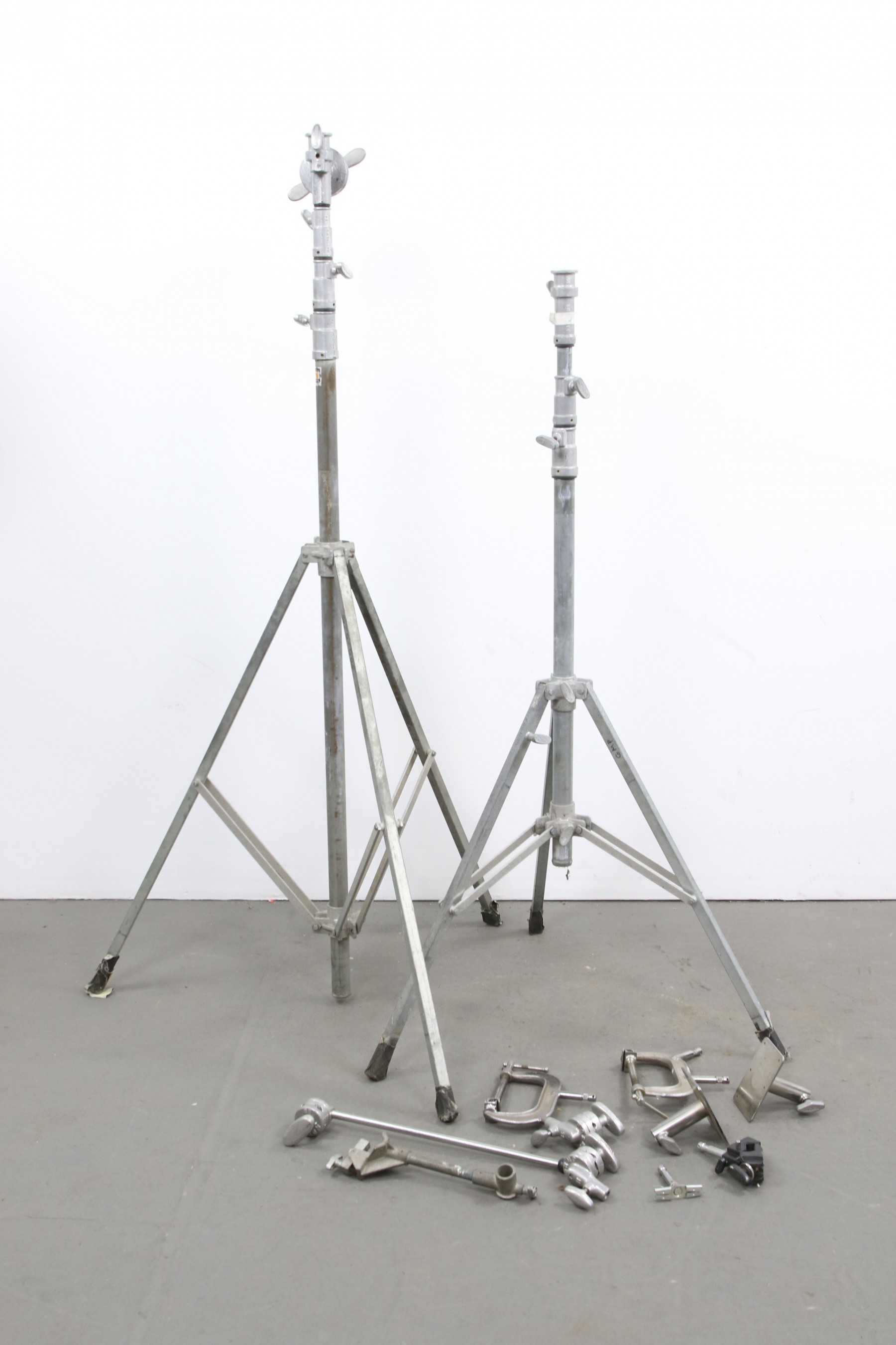 Matthews Professional Movie Lighting Grip Equipment, Stands And Clamps ...