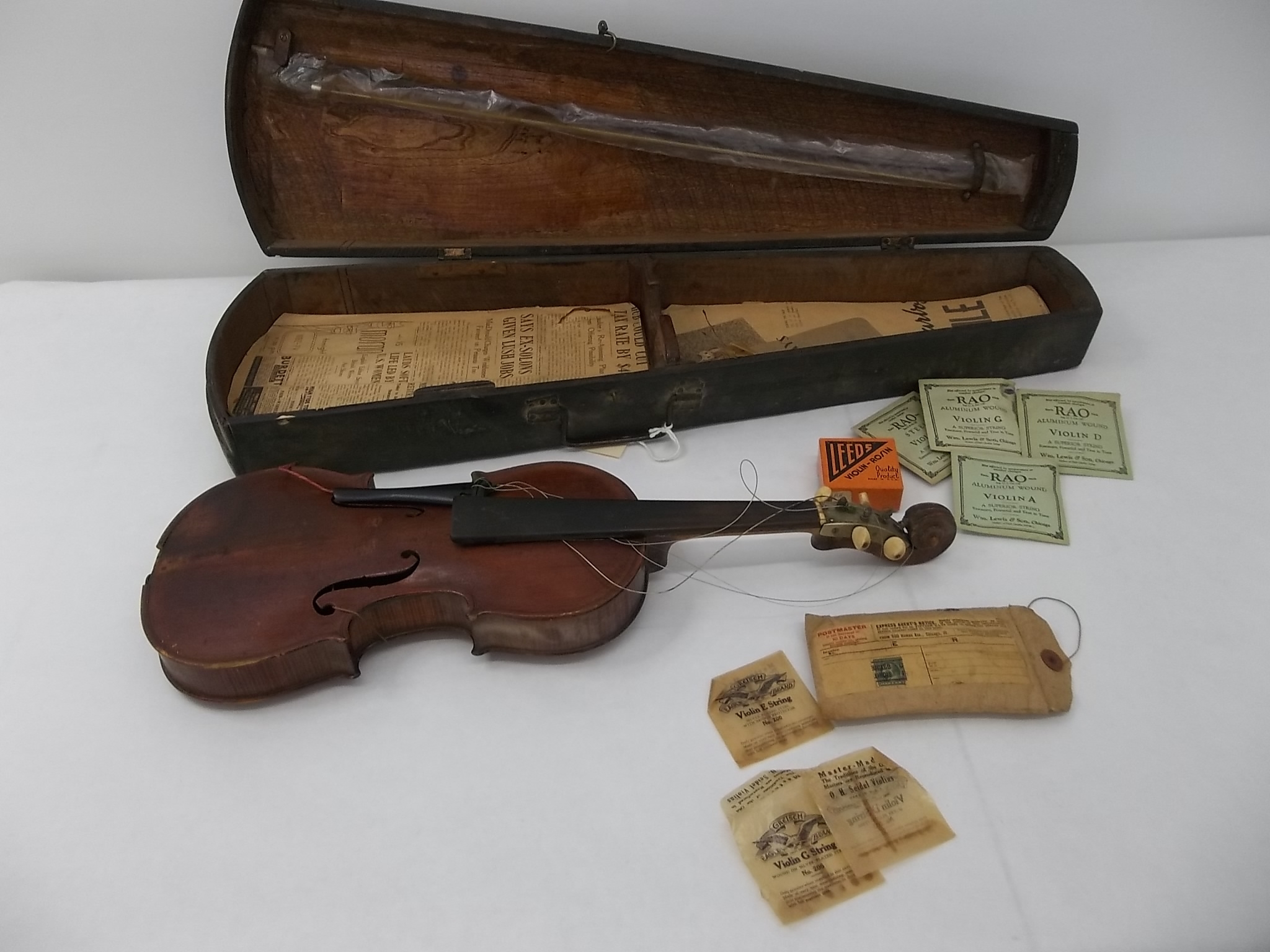 Antique Violin With Case #50807 | Auctionninja.com
