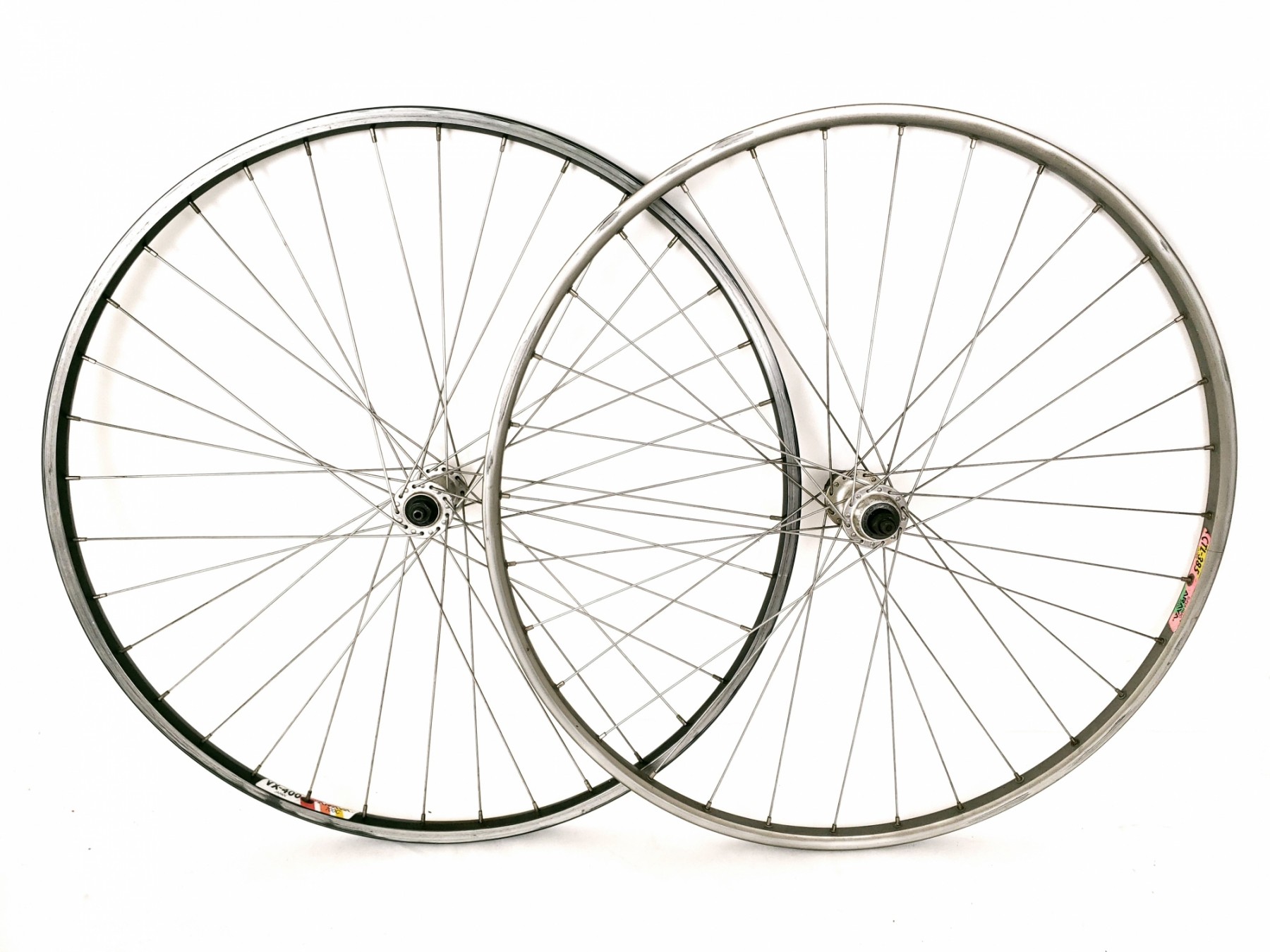 Pair Of Araya 700c Bicycle Wheels Rims #79023 | Auctionninja.com